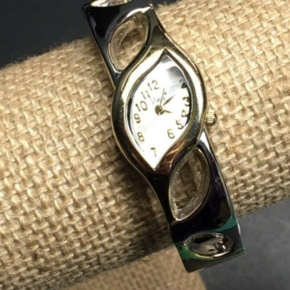 Vivani | Accessories | Vivani Ladies Leaf Watch As Is Hinged Silver ...